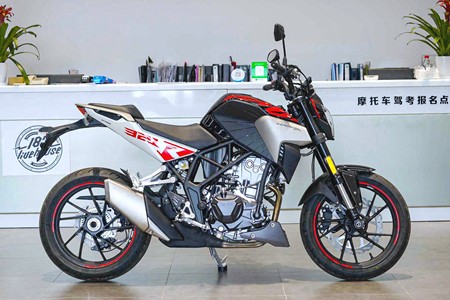 凯越摩托车品牌>Cobra 321R报价车型图片-摩托范-哈罗摩托