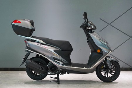 豪爵摩托车品牌>UCR125报价车型图片-摩托范-哈罗摩托