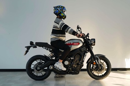 雅马哈摩托车品牌>XS900R报价车型图片-摩托范-哈罗摩托