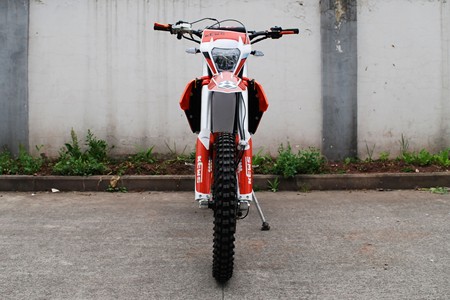 克维思摩托车品牌>K16-NC250 完整版报价车型图片-摩托范-哈罗摩托