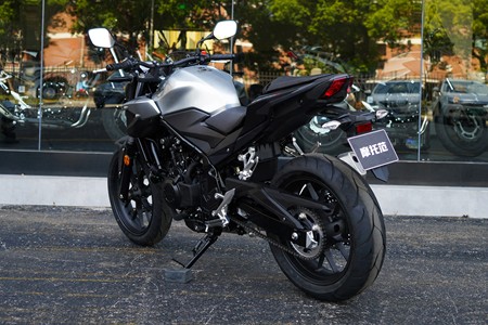 本田WING摩托车品牌>CB400F报价车型图片-摩托范-哈罗摩托