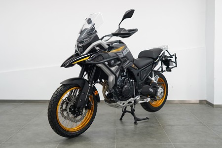 凯越摩托车品牌>525X报价车型图片-摩托范-哈罗摩托