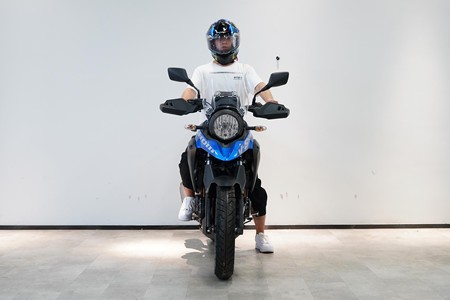 豪爵铃木摩托车品牌>DL250报价车型图片-摩托范-哈罗摩托