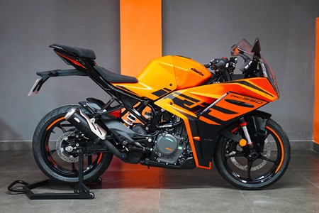 KTMR2R摩托车品牌>RC 390 报价车型图片-摩托范-哈罗摩托