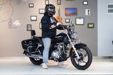 豪爵摩托车品牌>GZS150报价车型图片-摩托范-哈罗摩托