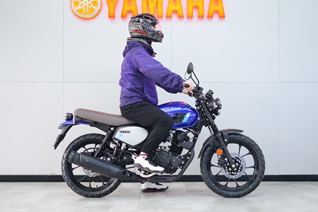 建设雅马哈摩托车品牌>GT150 Fazer报价车型图片-摩托范-哈罗摩托