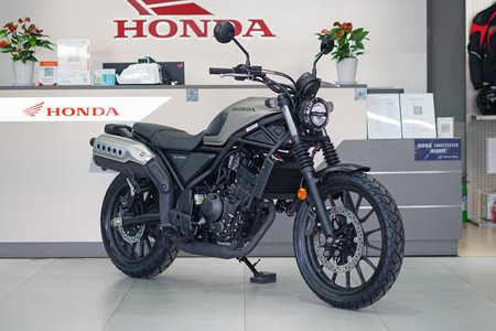 本田WING摩托车品牌>CL300报价车型图片-摩托范-哈罗摩托