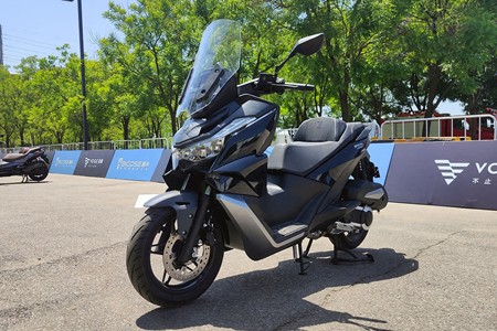 无极摩托车品牌>SR250GT报价车型图片-摩托范-哈罗摩托