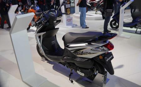 新大洲本田摩托车品牌>魔戟SDH125T-28报价车型图片-摩托范-哈罗摩托