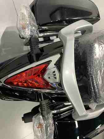 豪爵摩托车品牌>TR150E报价车型图片-摩托范-哈罗摩托