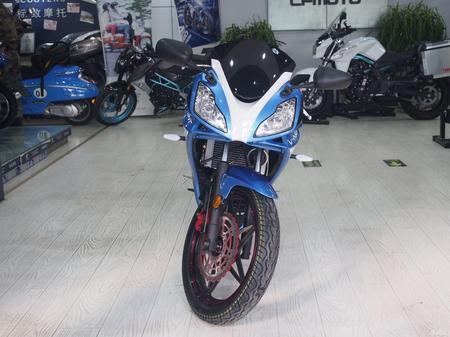 春风摩托车品牌>夜猫CF150-2C报价车型图片-摩托范-哈罗摩托