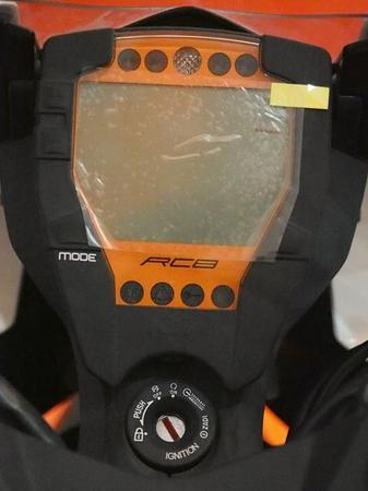 KTMR2R摩托车品牌>RC8报价车型图片-摩托范-哈罗摩托