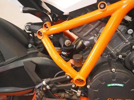 KTMR2R摩托车品牌>RC8报价车型图片-摩托范-哈罗摩托