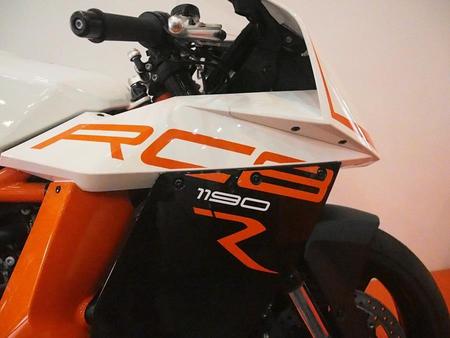 KTMR2R摩托车品牌>RC8报价车型图片-摩托范-哈罗摩托