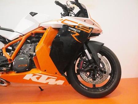 KTMR2R摩托车品牌>RC8报价车型图片-摩托范-哈罗摩托