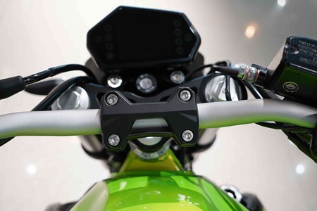 贝纳利摩托车品牌>蓝宝龙 BN302S报价车型图片-摩托范