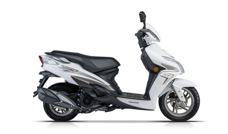 豪爵摩托车品牌>VR 150 E报价车型图片-摩托范