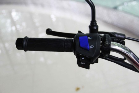 珠峰摩托车品牌>ZF150-8A报价车型图片-摩托范