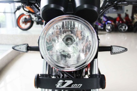 珠峰摩托车品牌>ZF150-8A报价车型图片-摩托范