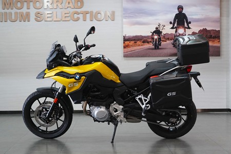 宝马摩托车品牌>F 750 GS报价车型图片-摩托范-哈罗摩托