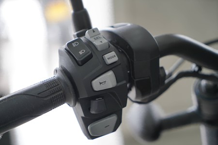 本田摩托车品牌>CM1100报价车型图片-摩托范