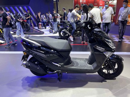 豪爵摩托车品牌>AFR125/S报价车型图片-摩托范-哈罗摩托