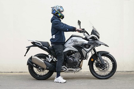 凯越摩托车品牌>525X报价车型图片-摩托范-哈罗摩托