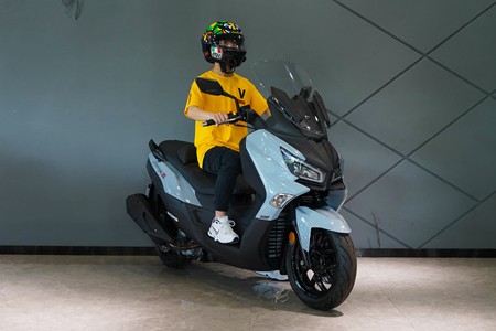 三阳摩托车品牌>Joymax Z 300报价车型图片-摩托范