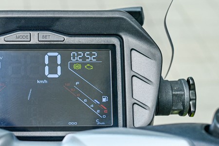 赛科龙摩托车品牌>RT2报价车型图片-摩托范-哈罗摩托