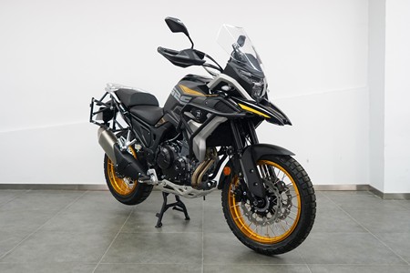 凯越摩托车品牌>525X报价车型图片-摩托范-哈罗摩托