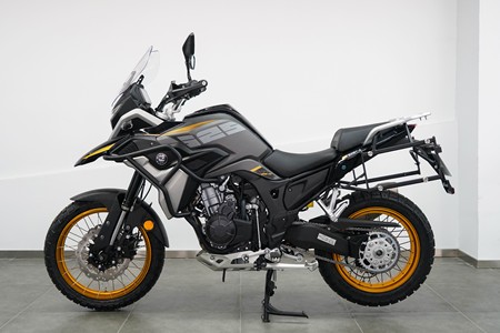 凯越摩托车品牌>525X报价车型图片-摩托范-哈罗摩托