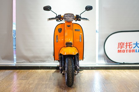 ROYAL ALLOY摩托车品牌>GP150(进口)报价车型图片-摩托范