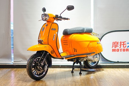 ROYAL ALLOY摩托车品牌>GP150(进口)报价车型图片-摩托范