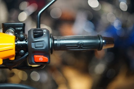 ROYAL ALLOY摩托车品牌>GP150(进口)报价车型图片-摩托范