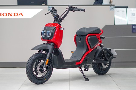 本田E摩托车品牌>Zoomer e:报价车型图片-摩托范