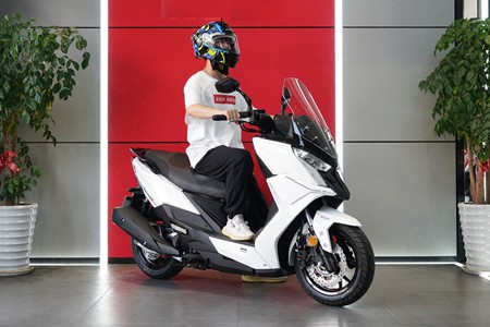 光阳摩托车品牌>Racing X 150报价车型图片-摩托范-哈罗摩托