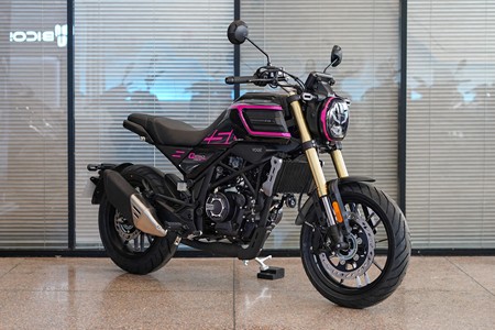 无极摩托车品牌>Q250报价车型图片-摩托范-哈罗摩托