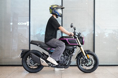 无极摩托车品牌>Q250报价车型图片-摩托范-哈罗摩托