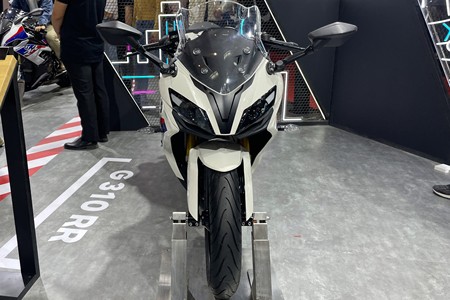 宝马摩托车品牌>G 310 RR报价车型图片-摩托范-哈罗摩托