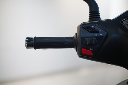 豪爵摩托车品牌>VR 150 E报价车型图片-摩托范