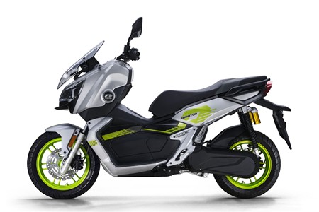 QJMOTOR摩托车品牌>OMO 03报价车型图片-摩托范