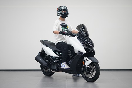 升仕摩托车品牌>150D报价车型图片-摩托范