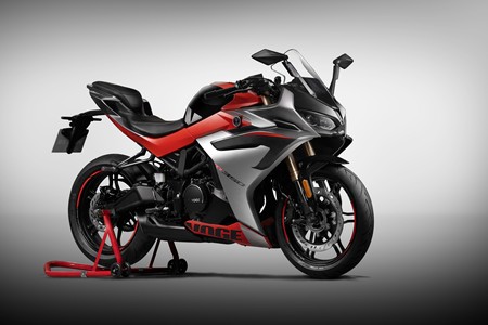 无极摩托车品牌>RR350报价车型图片-摩托范