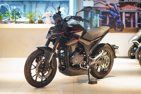 宗申摩托车品牌>M250R报价车型图片-摩托范