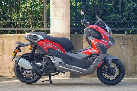 龙嘉摩托车品牌>XDV 150Si报价车型图片-摩托范