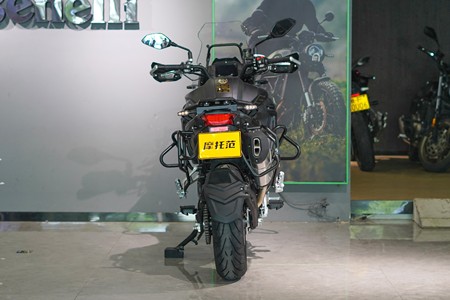 贝纳利摩托车品牌>TRK552报价车型图片-摩托范