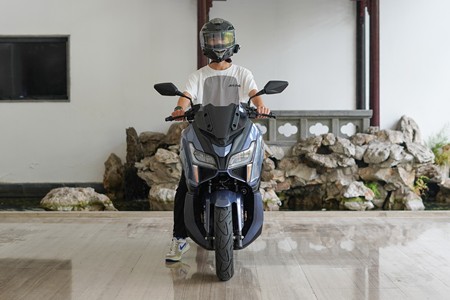 无极摩托车品牌>SR150GT H报价车型图片-摩托范