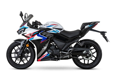 力帆摩托车品牌>KPR250报价车型图片-摩托范