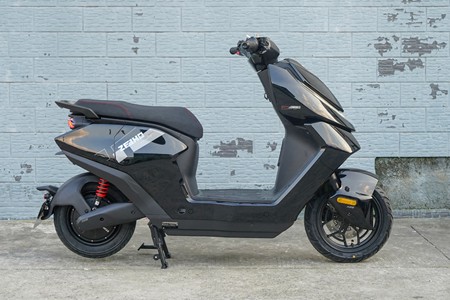 极核摩托车品牌>AE5i报价车型图片-摩托范