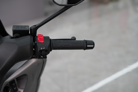 豪爵摩托车品牌>UFR150报价车型图片-摩托范